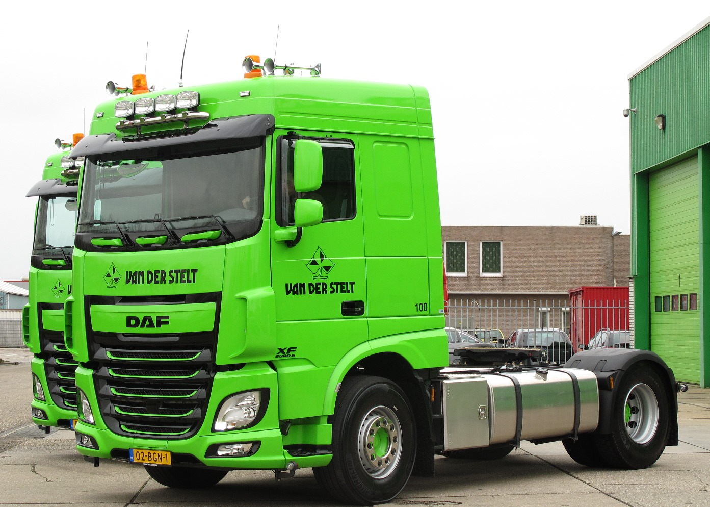 100ste DAF voor Van der Stelt