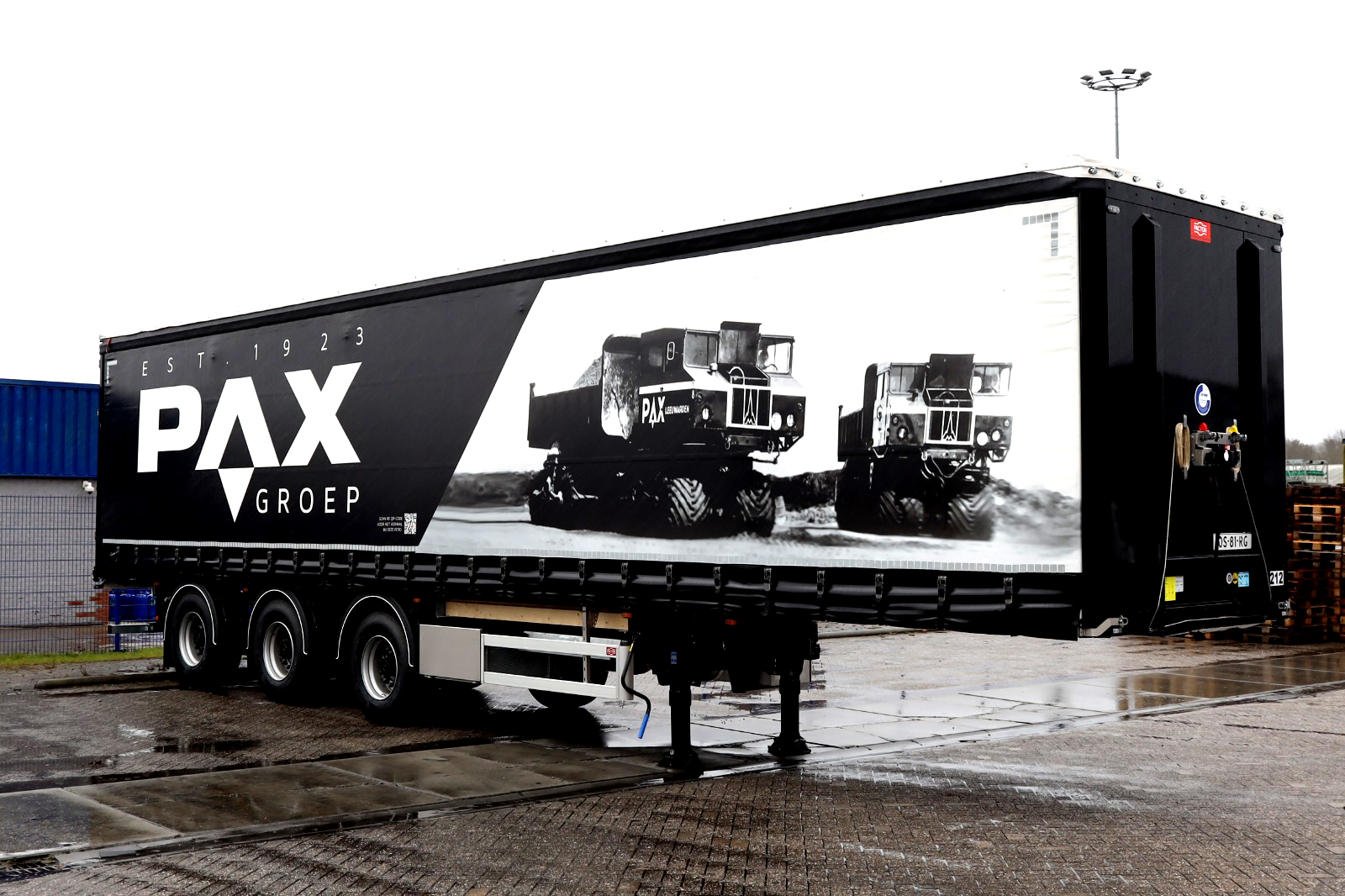 Speciale Pacton trailers voor PAX
