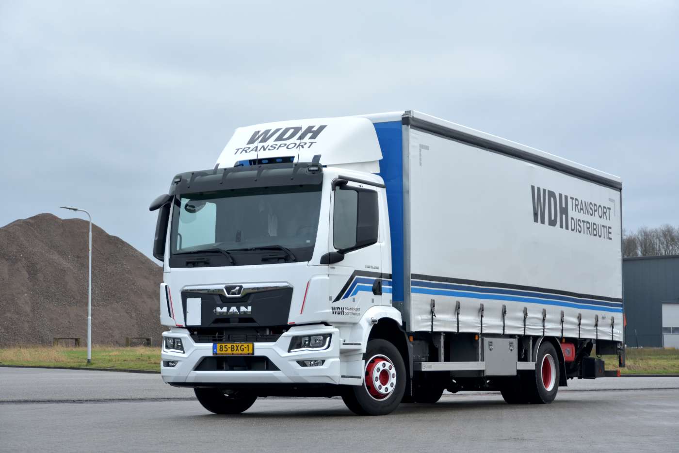 MAN TGM 15.250 voor WDH Transport