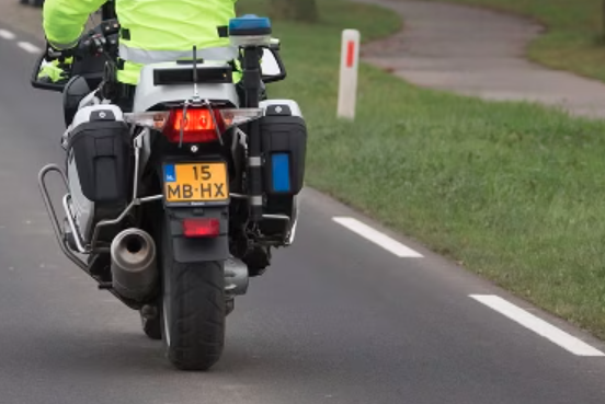 Chauffeur krijgt 9 jaar cel na doorrijden motoragent