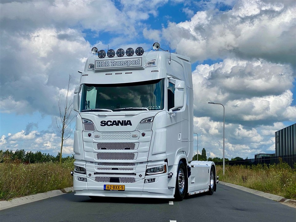 Mooi wit is niet lelijk bij H&R Transport