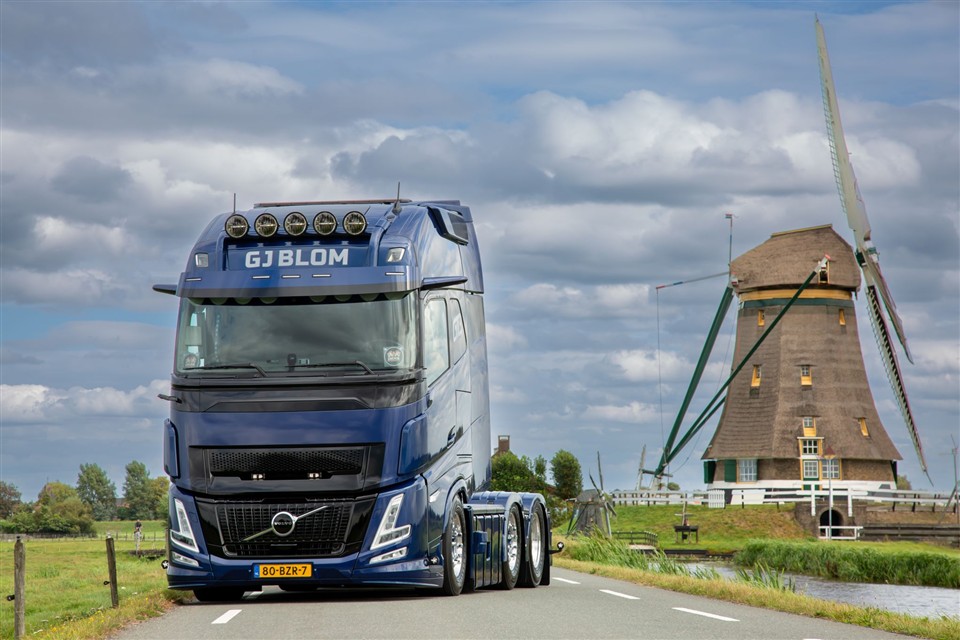 Alleen de grootste Volvo goed genoeg voor G.J. Blom