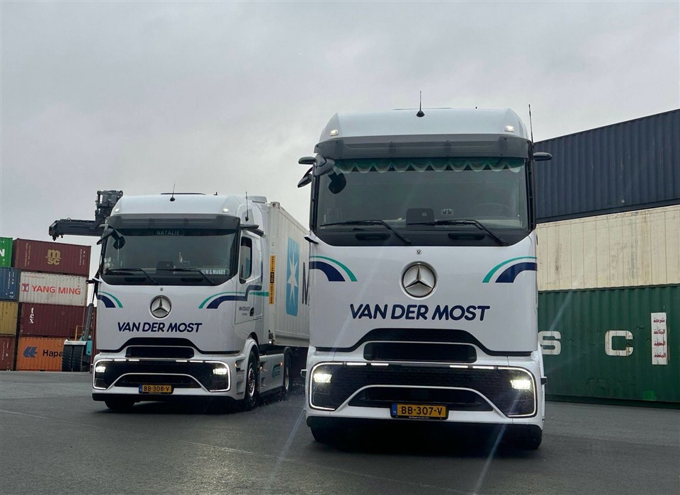 Eerste eActros 600 trekkers voor Van der Most