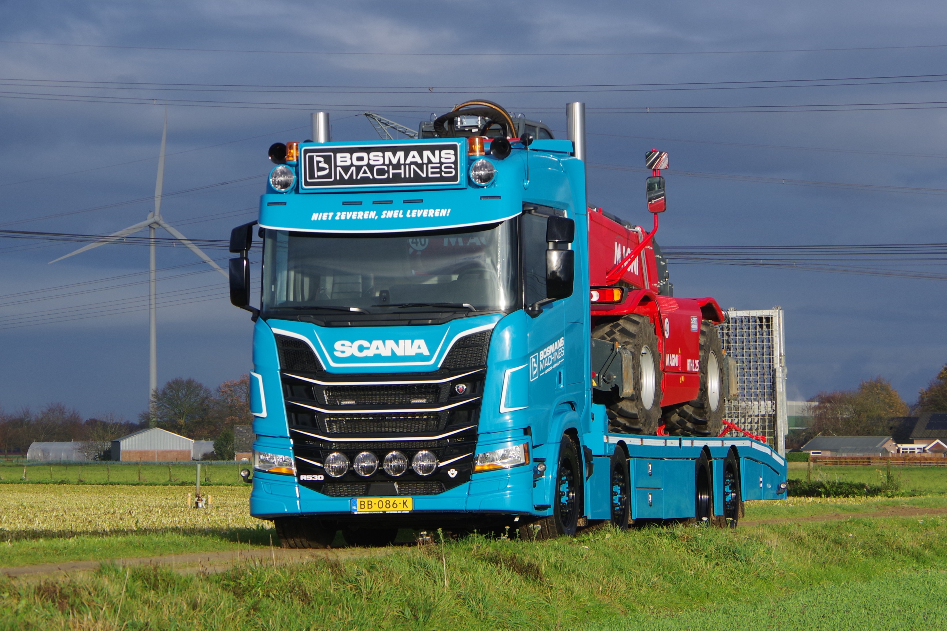 Scania V8 oprijwagen voor Bosmans Machines