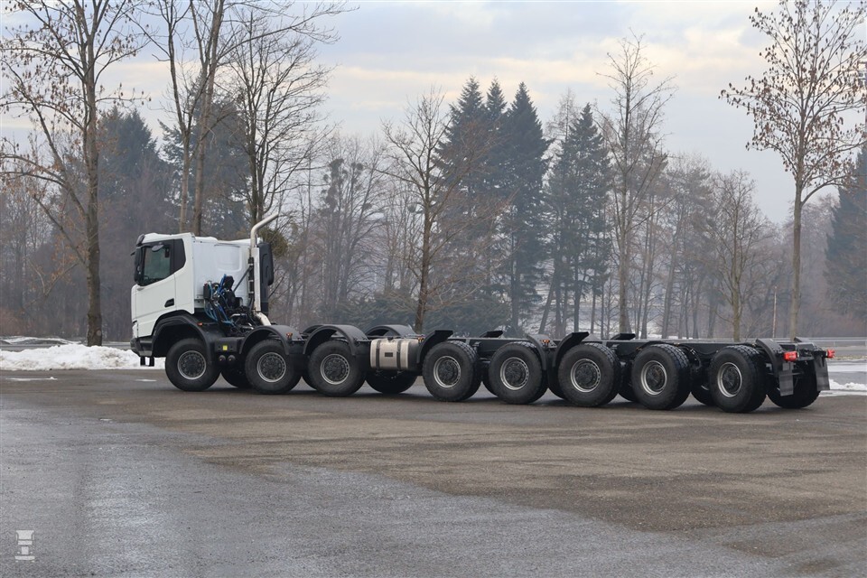 Tatra 16x16 voor Australië