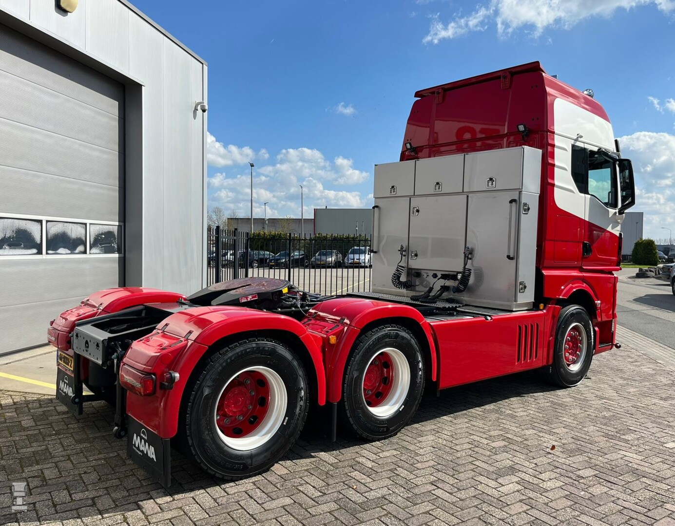 MAN TGX 520 6x4 voor Eljo Exalto Transport