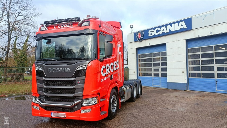 Scania V8 voor de afbraak